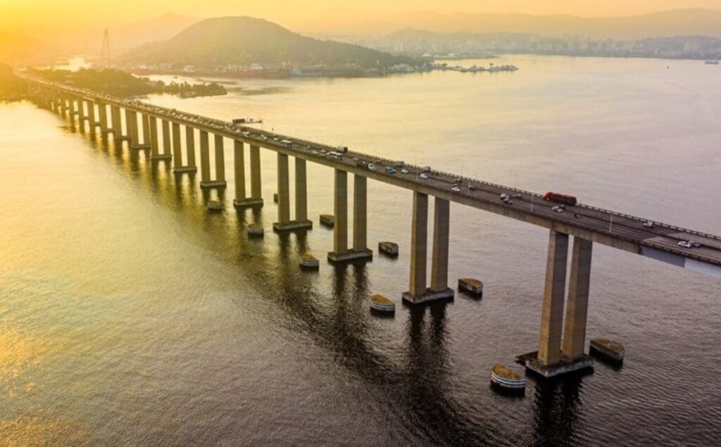 Ponte Rio-Niterói tem novas regras que já estão em vigor - EcoSerrano